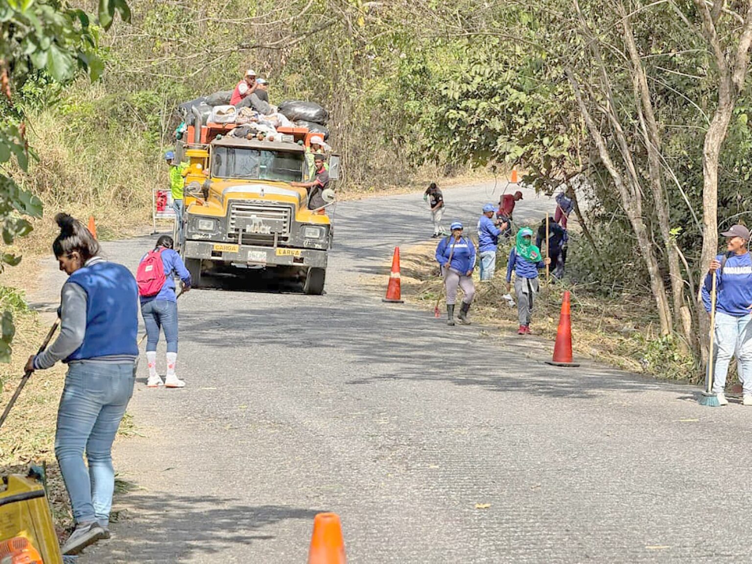 Despliegue de servicios públicos en Choroní prepara a la costa para los ...